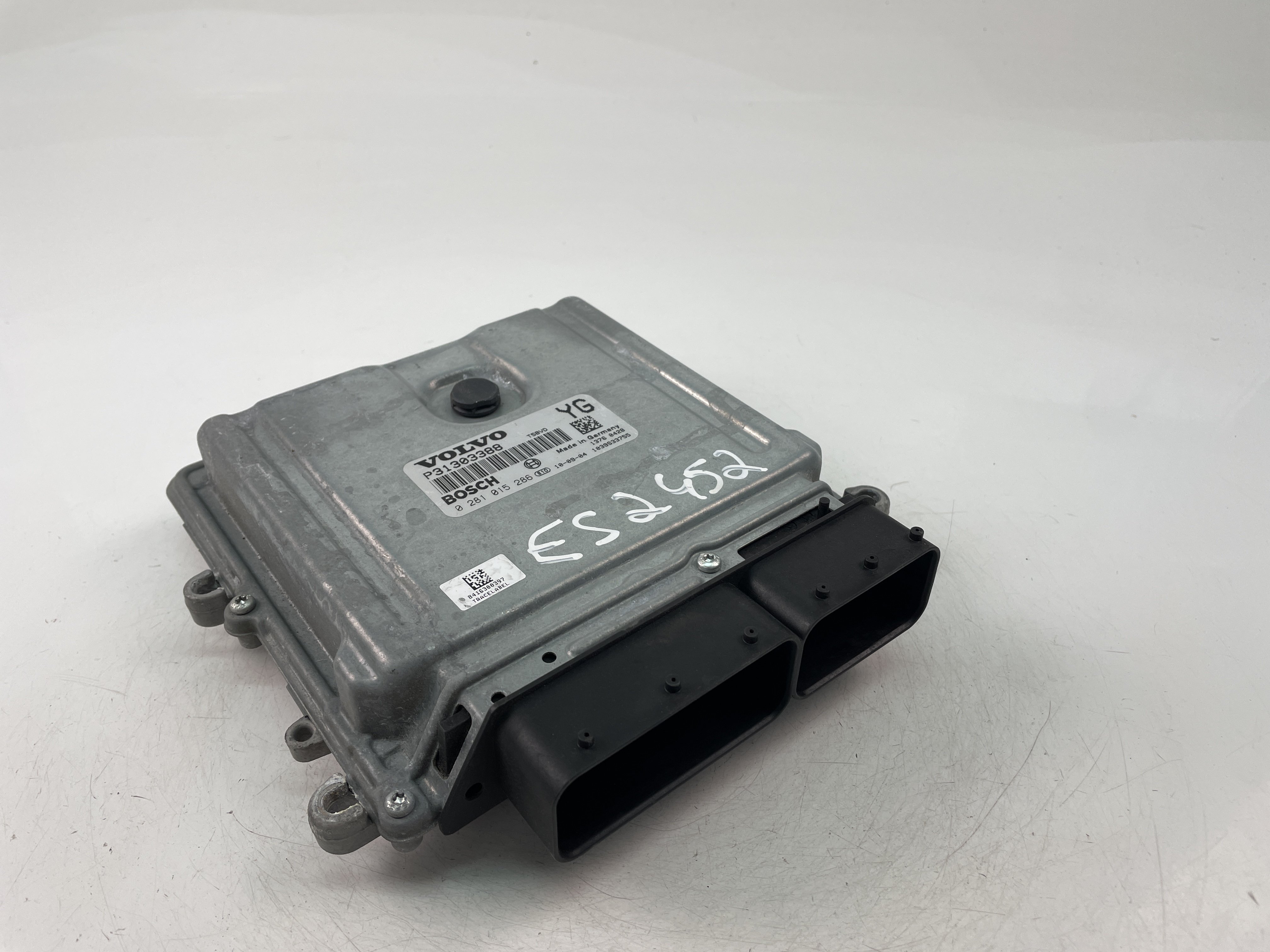 VOLVO S60 2 generation (2010-2020) Engine Control Unit ECU P31303388,0281015286 29067515 - Used ...