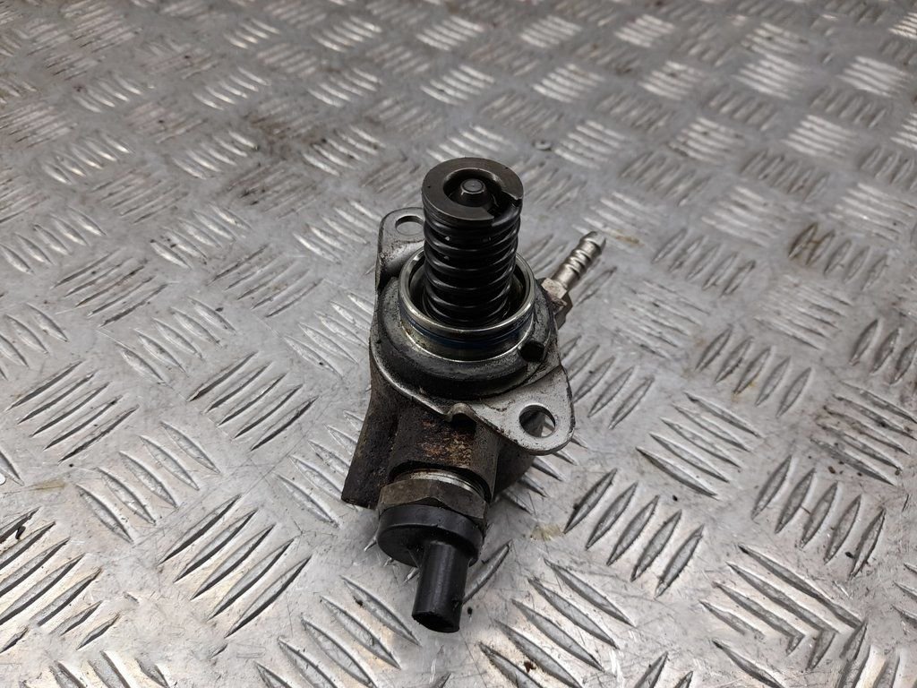 AUDI A6 (4F2, C6) Kuro siurblys (kuro pompa) 07L026J 15333439 - Naudotos dalys internetu ...