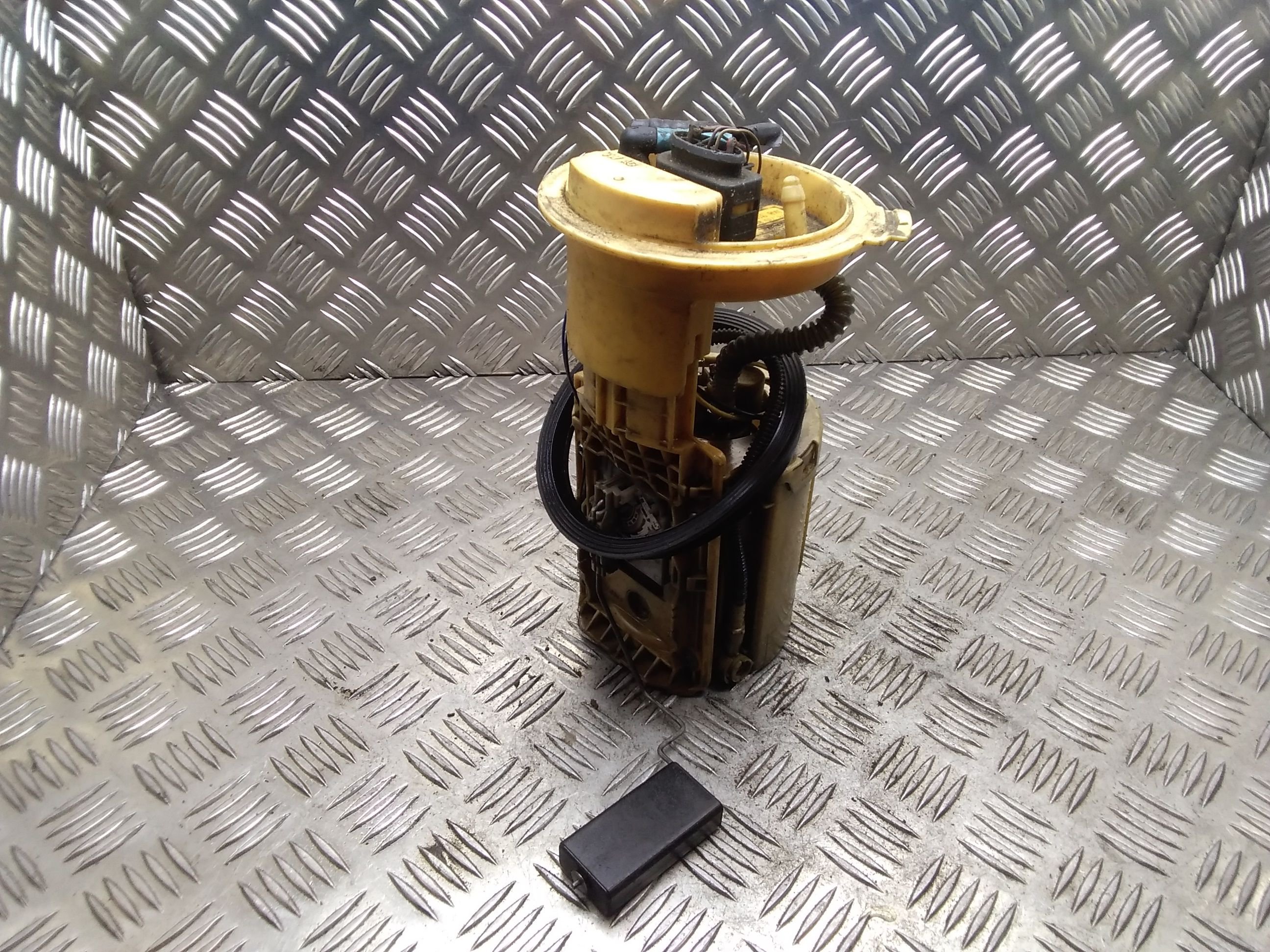 AUDI A3 8P (2003-2013) Kuro (degalų) bako siurblys 1k0919050b 13643693 - Naudotos dalys ...