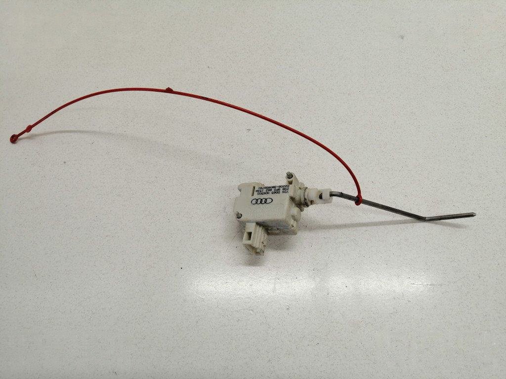 AUDI A3 (8P1) Kuro (degalų) bako dangtelio užraktas 8P0862153A 17081640 - Naudotos dalys ...